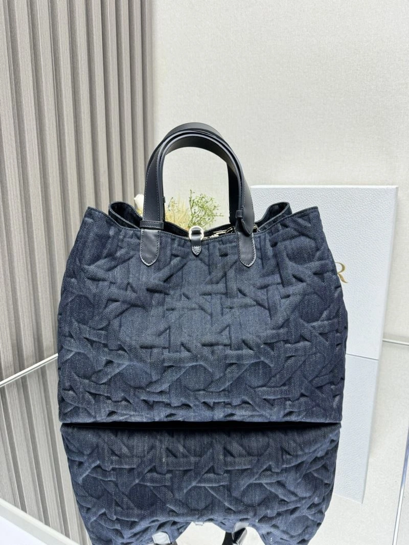 Cut-rate Christian Dior Clutch Bags