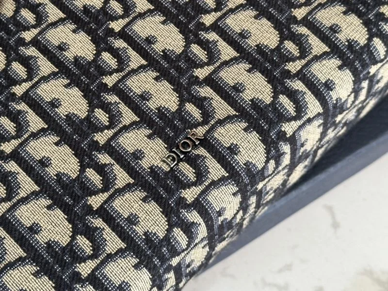 Top match Christian Dior Clutch Bags