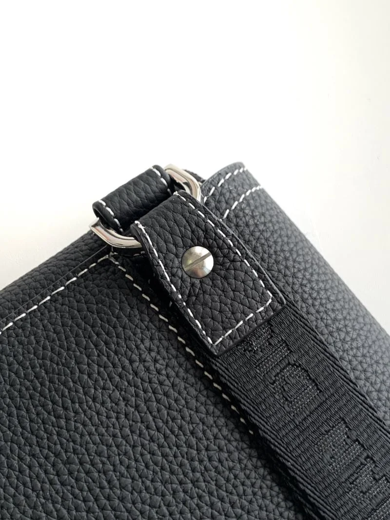 Affordable Christian Dior Clutch Bags