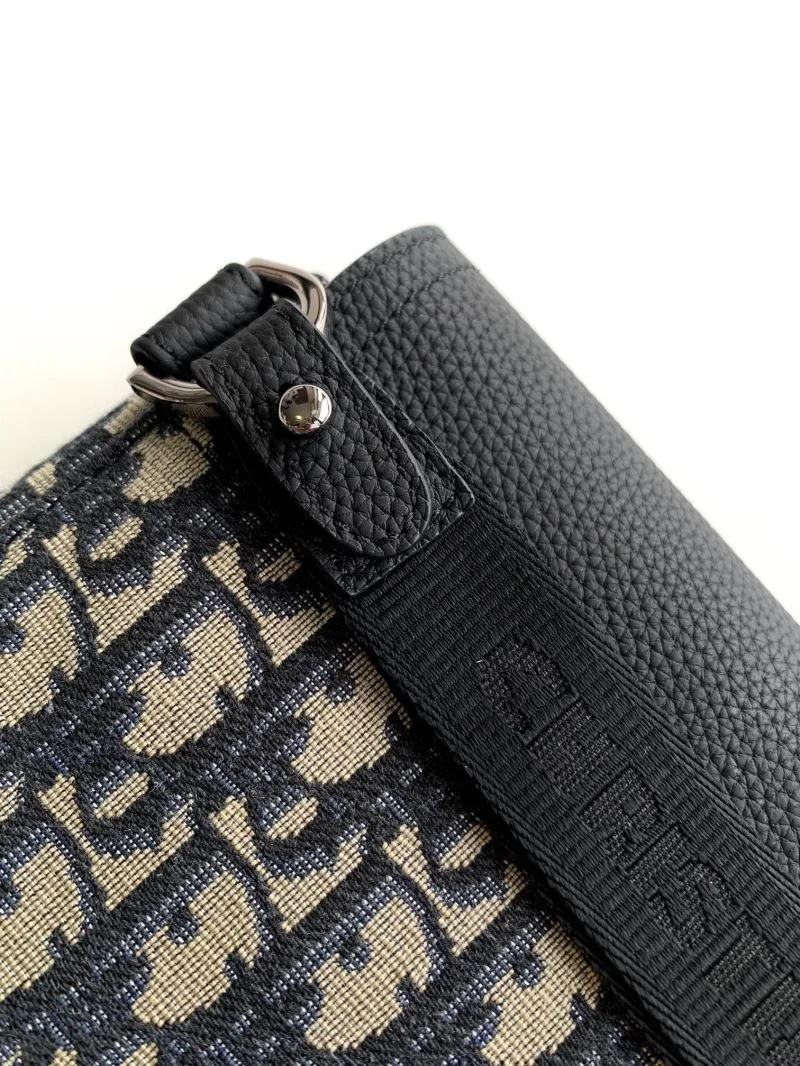 Legit Christian Dior Clutch Bags