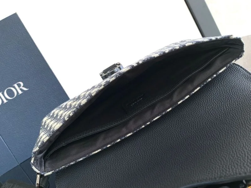 Legit Christian Dior Clutch Bags