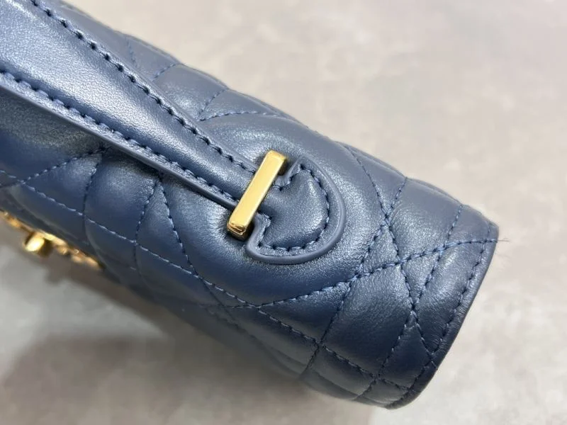 Cut-rate Christian Dior Clutch Bags