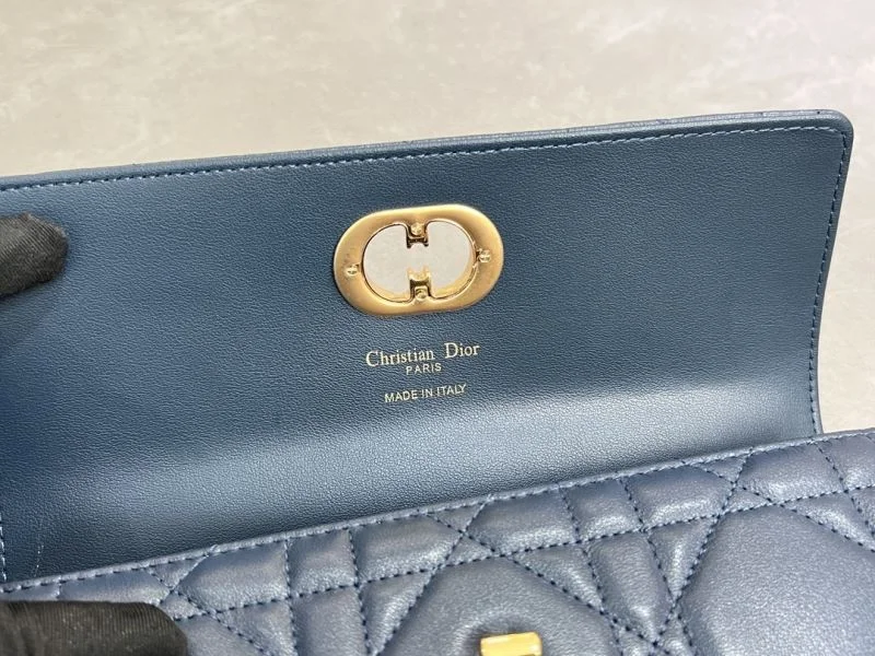 Cut-rate Christian Dior Clutch Bags