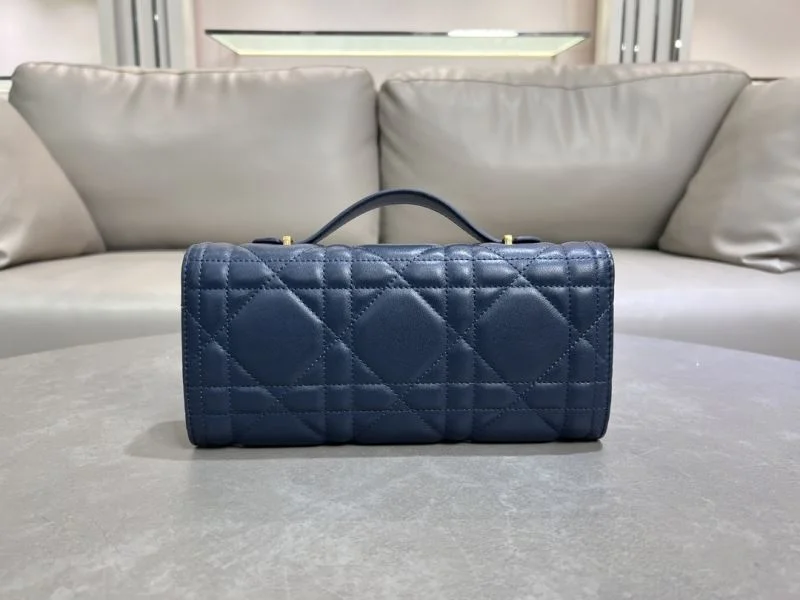 Cut-rate Christian Dior Clutch Bags