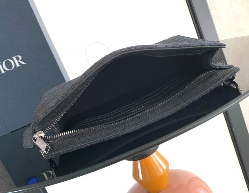 Low-cost Christian Dior Clutch Bags