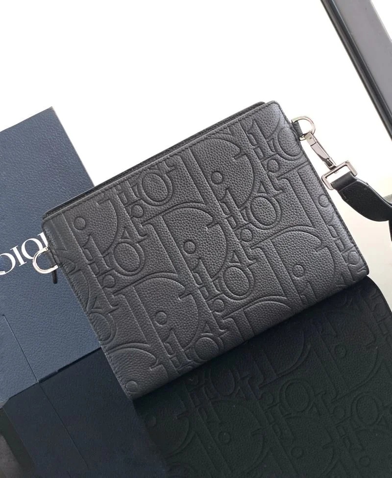 Economical Christian Dior Clutch Bags