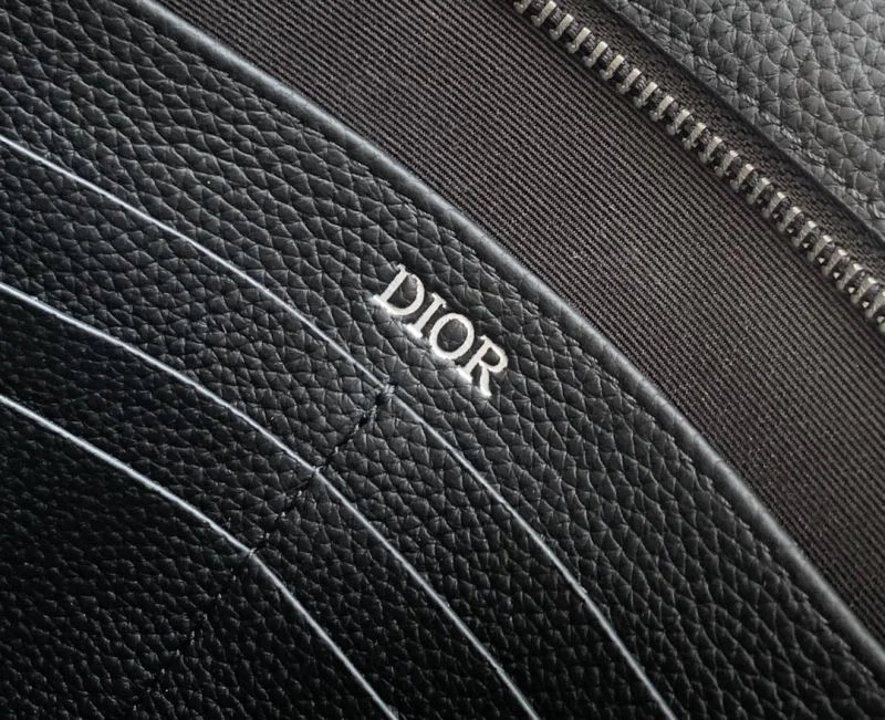 Low-cost Christian Dior Clutch Bags