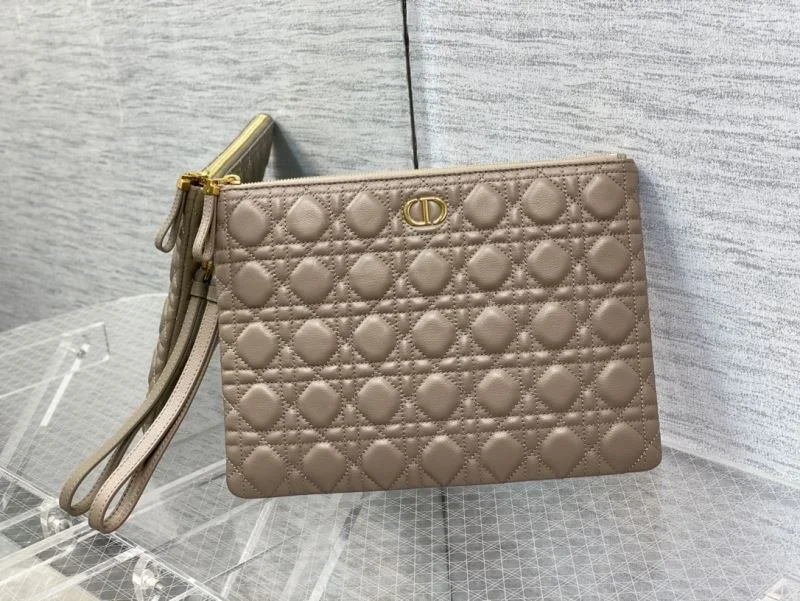 Christian Dior Clutch Bags