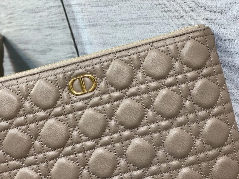 Cut-rate Christian Dior Clutch Bags