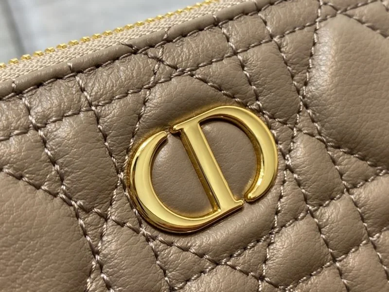 Cut-rate Christian Dior Clutch Bags