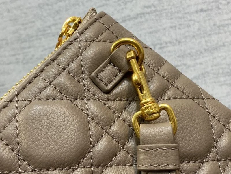 Cut-rate Christian Dior Clutch Bags