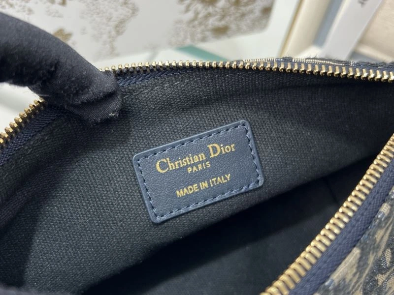 Bargain Christian Dior Clutch Bags
