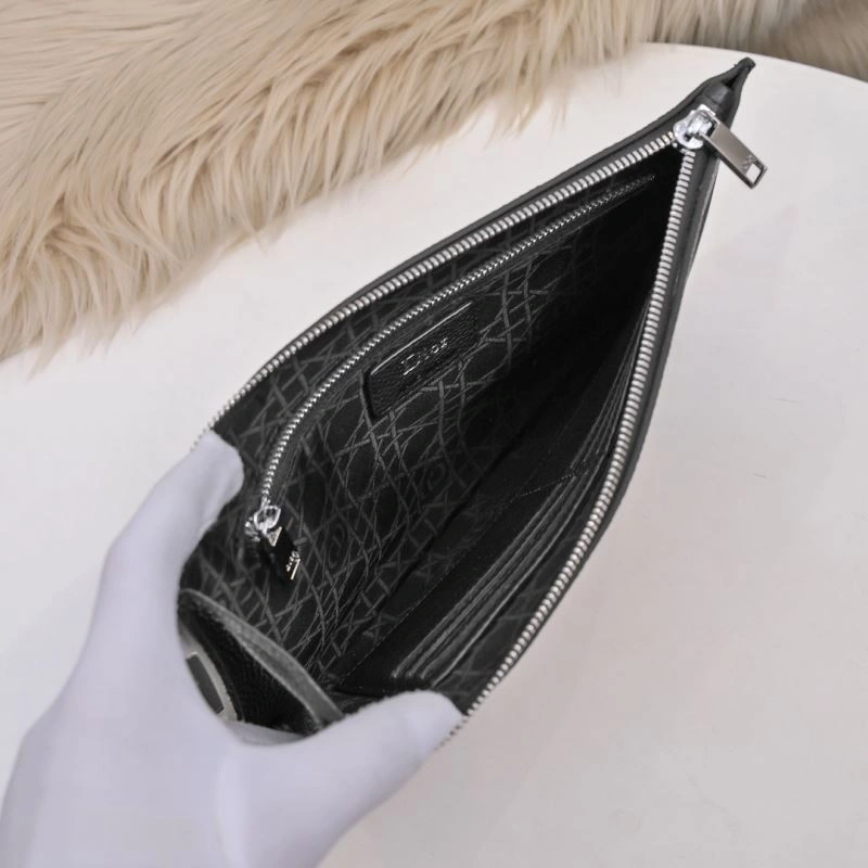 Discounted Christian Dior Clutch Bags