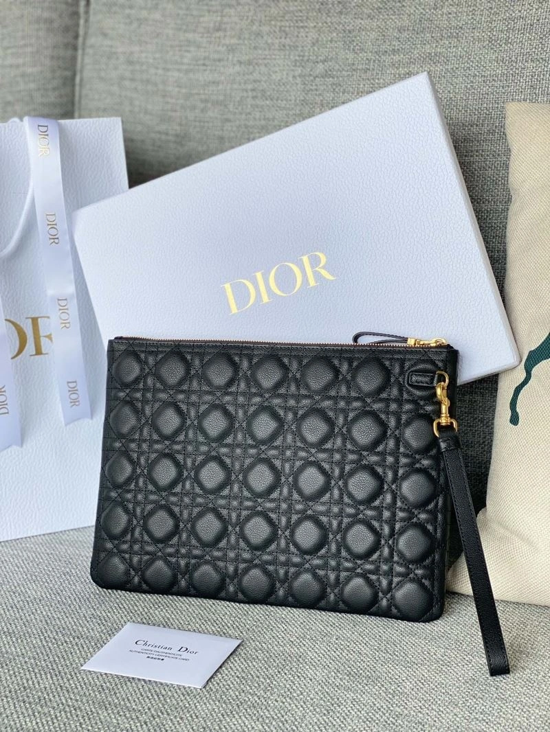 Legit Christian Dior Clutch Bags