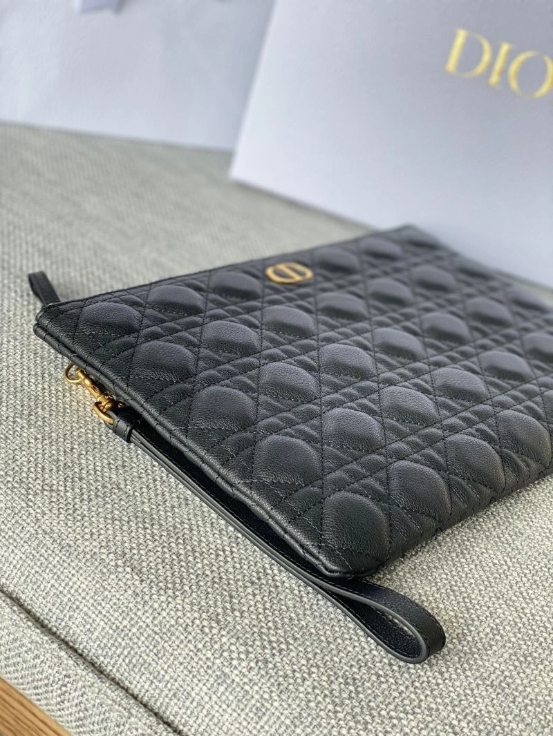Legit Christian Dior Clutch Bags