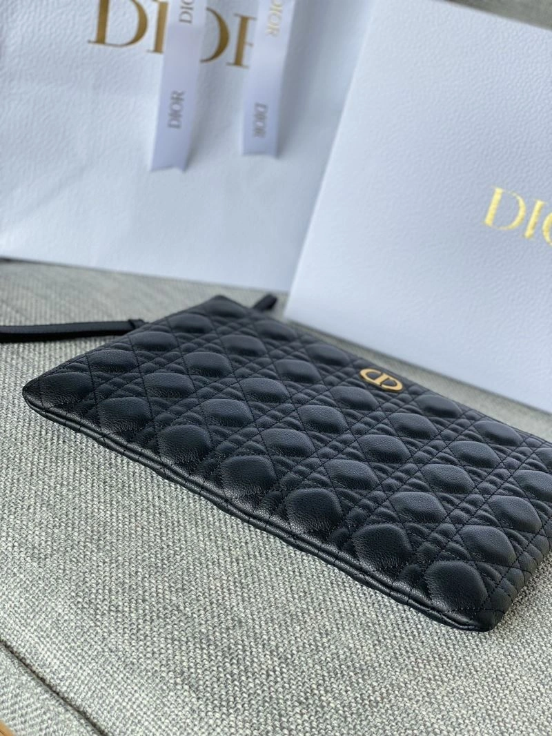 Legit Christian Dior Clutch Bags