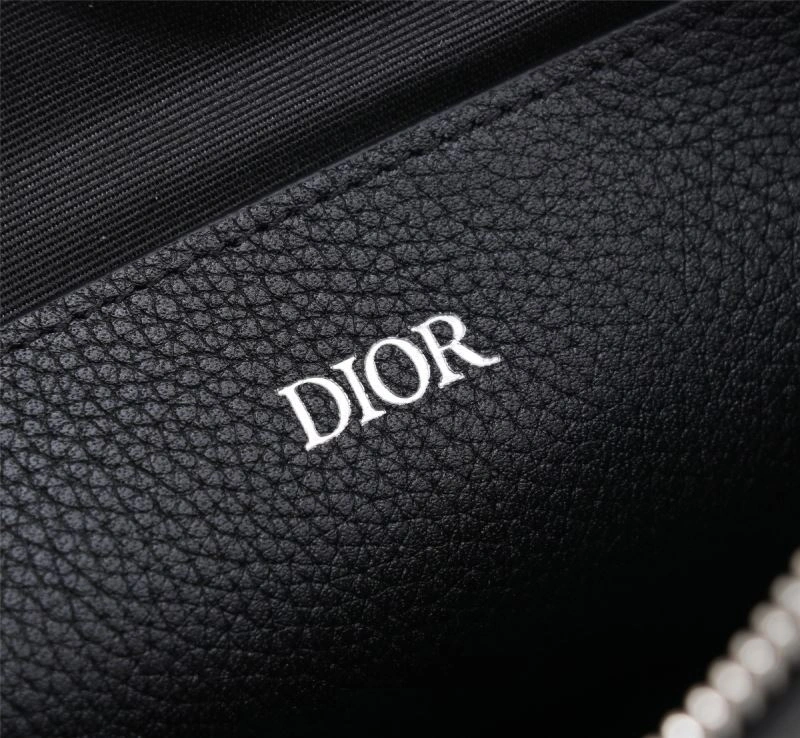 Bargain Christian Dior Clutch Bags