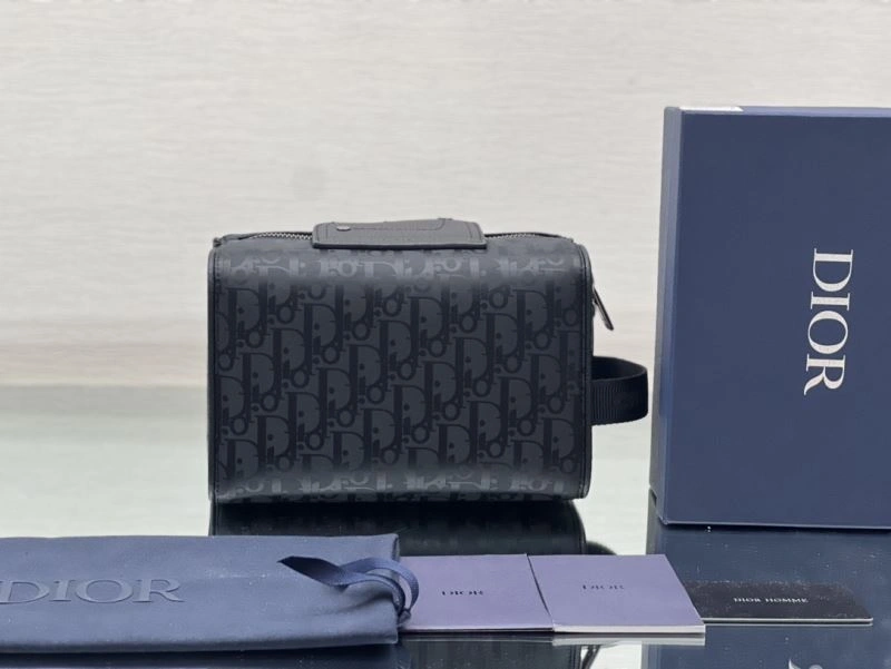 Reasonably priced Christian Dior Clutch Bags