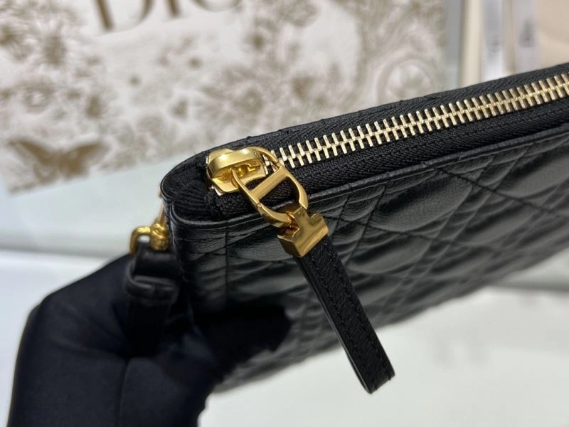 Cut-rate Christian Dior Clutch Bags