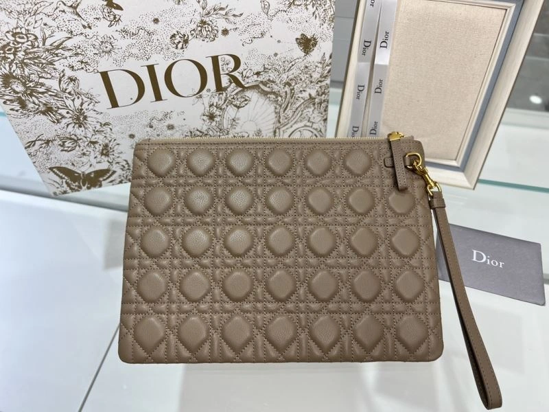 Affordable Christian Dior Clutch Bags