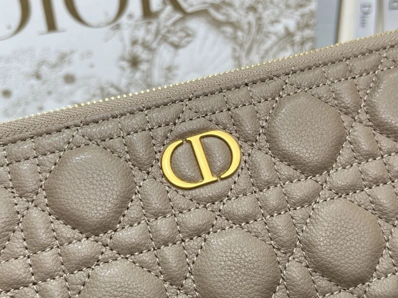 Affordable Christian Dior Clutch Bags