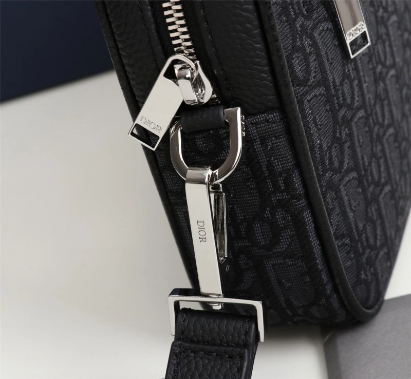 1:1 copy Christian Dior Clutch Bags