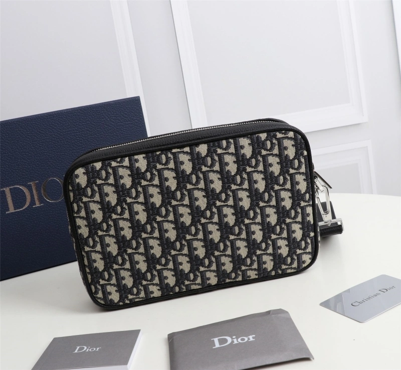 Discounted Christian Dior Clutch Bags