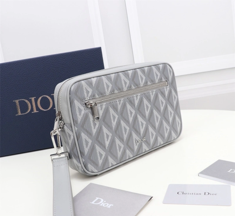 High fidelity Christian Dior Clutch Bags