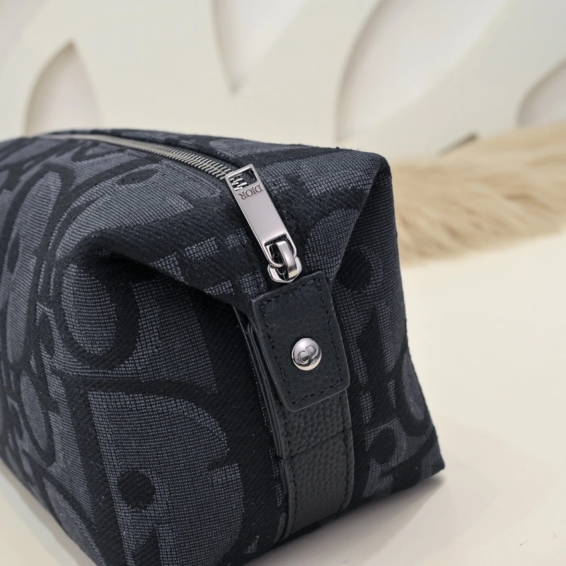 Top mirror Christian Dior Clutch Bags