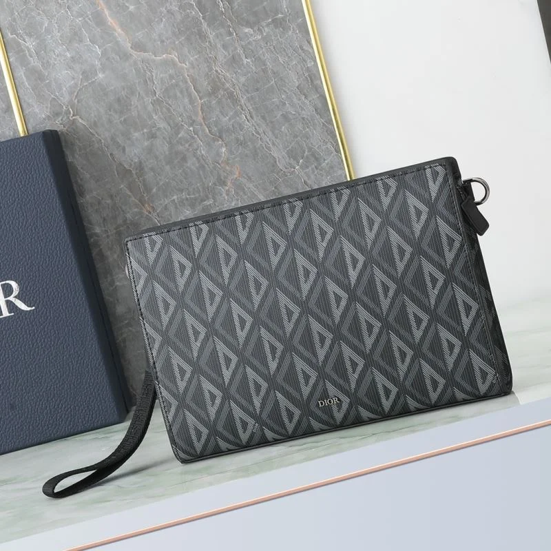 Christian Dior Clutch Bags