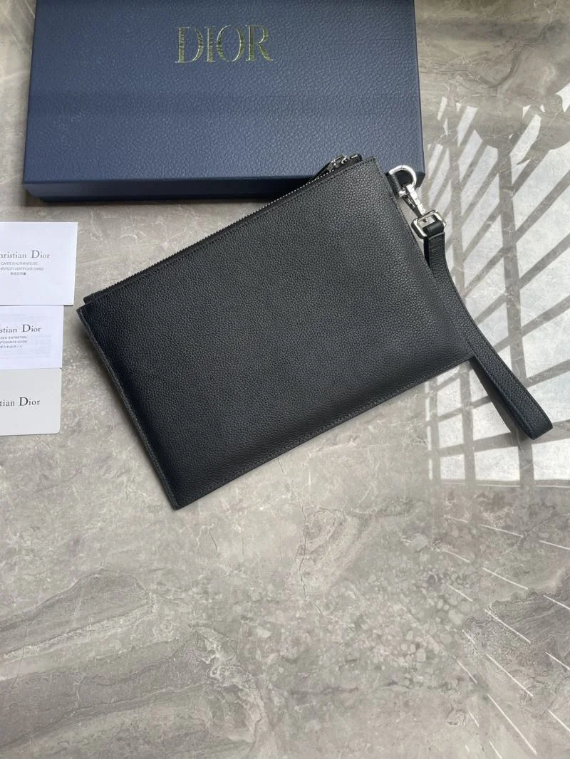 Inexpensive Christian Dior Clutch Bags