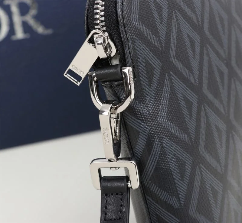 Economical Christian Dior Clutch Bags
