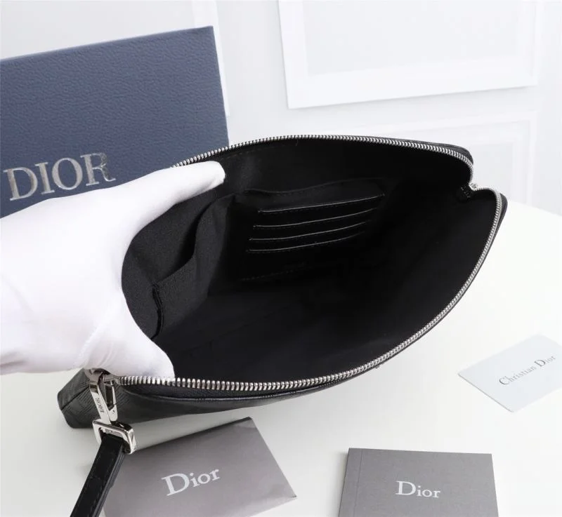 Legit Christian Dior Clutch Bags