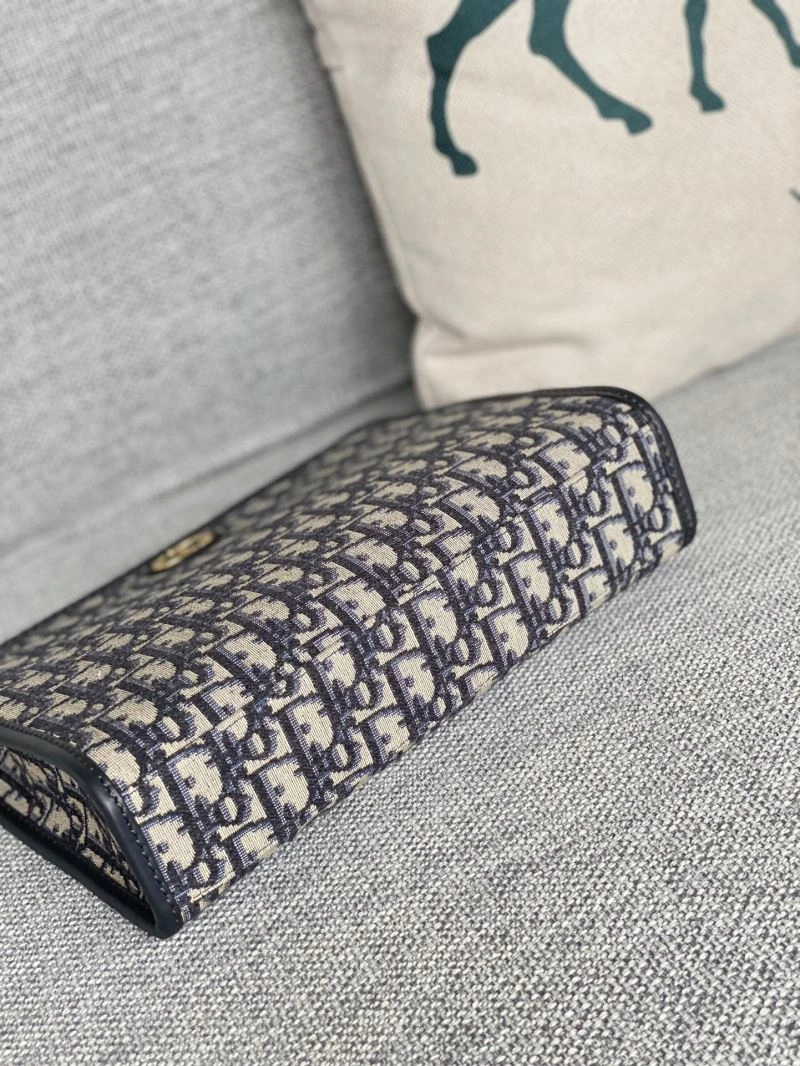 Reasonably priced Christian Dior Clutch Bags