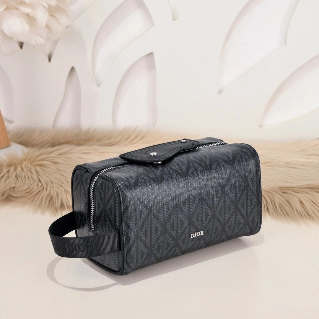 Bargain Christian Dior Cosmetic Bags