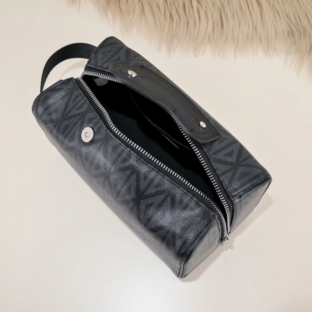 Bargain Christian Dior Cosmetic Bags