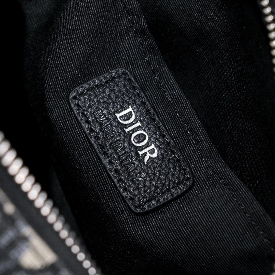 Discounted Christian Dior Cosmetic Bags
