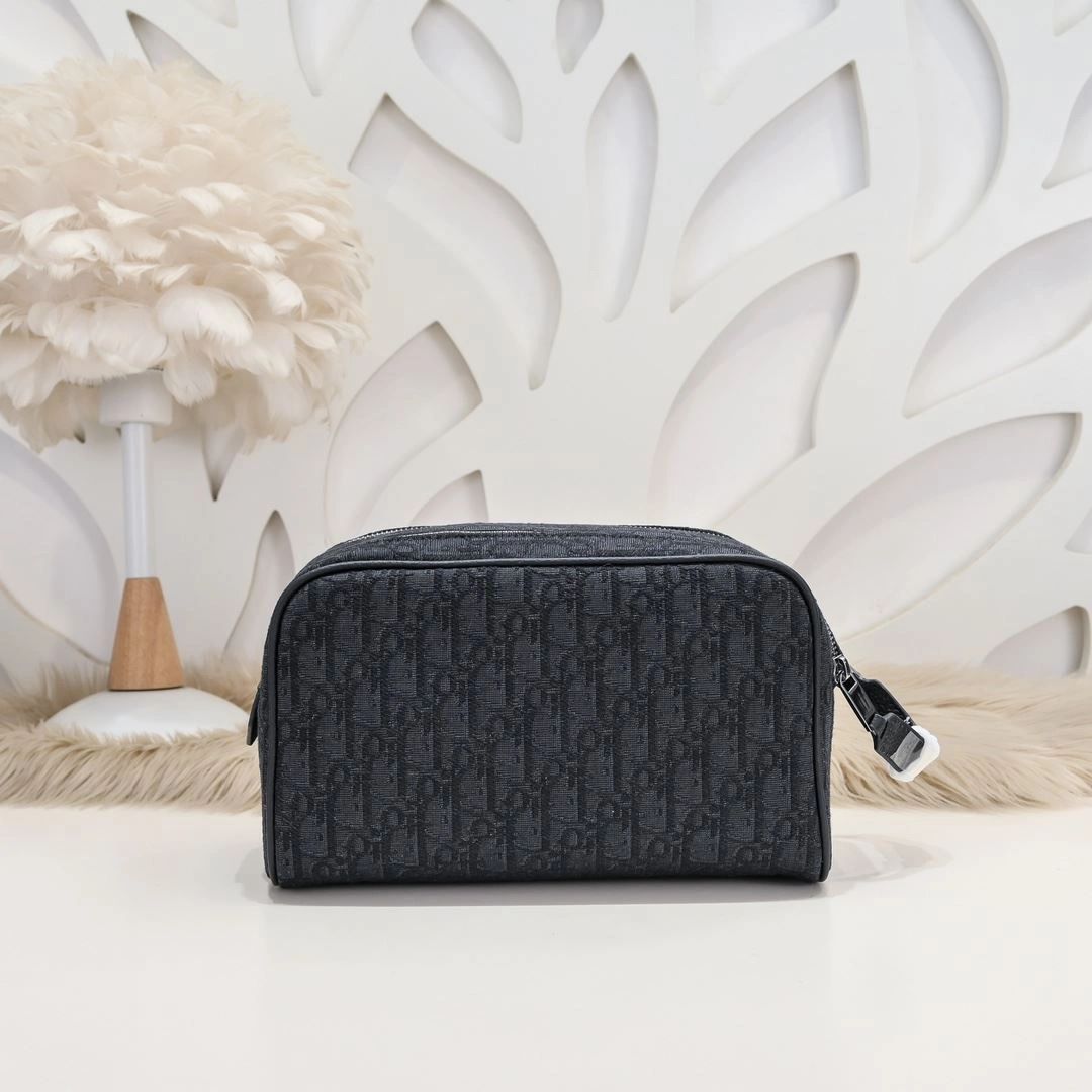 Low-cost Christian Dior Cosmetic Bags