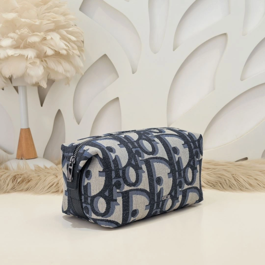 High fidelity Christian Dior Cosmetic Bags