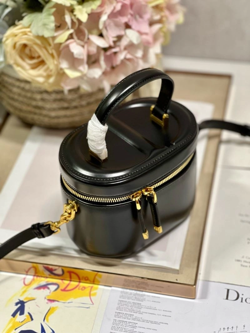 Low-cost Christian Dior Cosmetic Bags