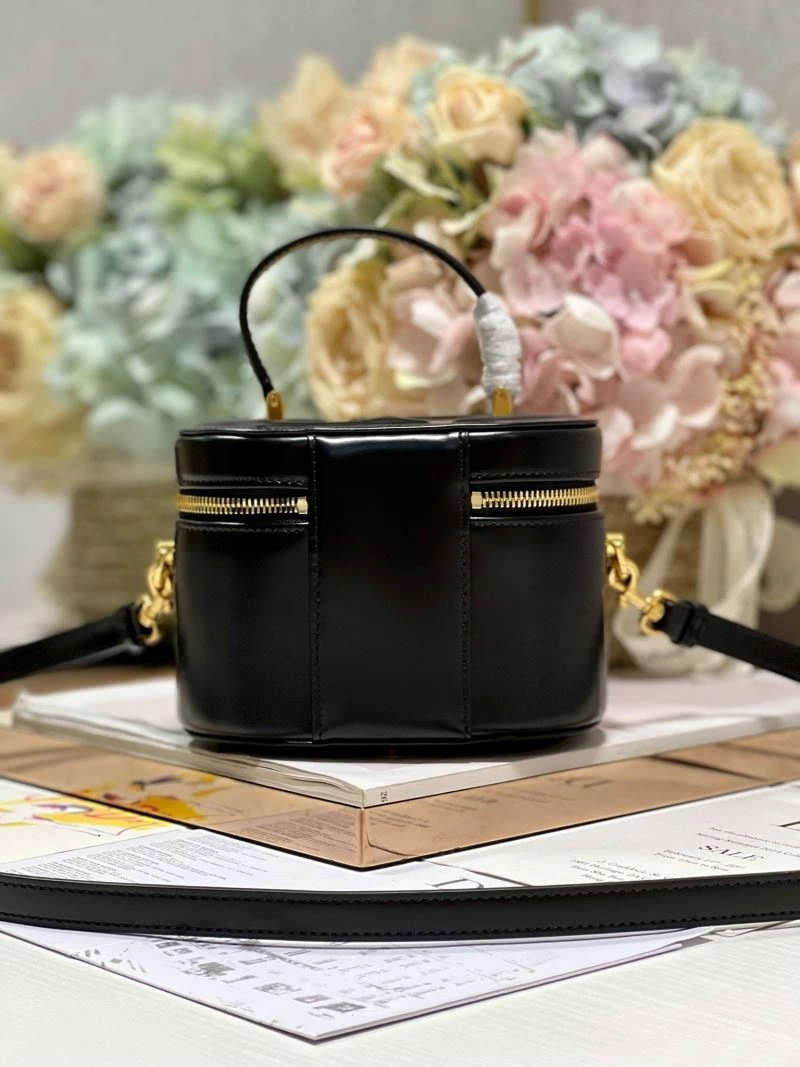 Low-cost Christian Dior Cosmetic Bags