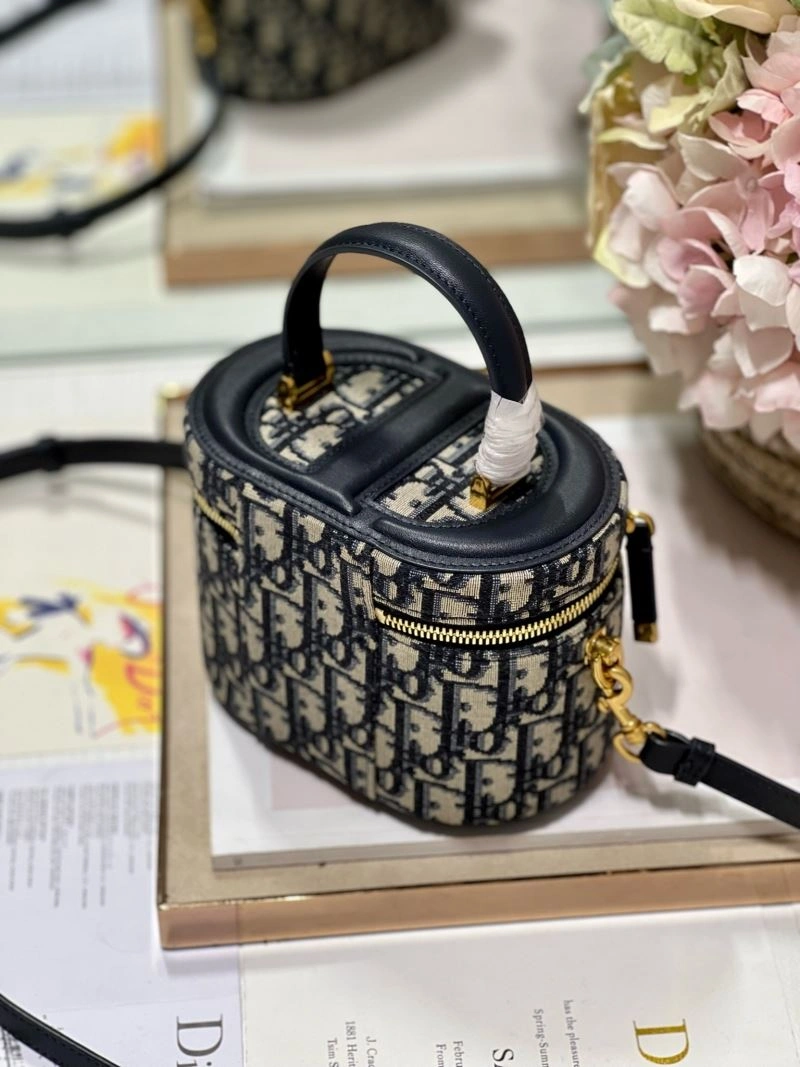 High fidelity Christian Dior Cosmetic Bags