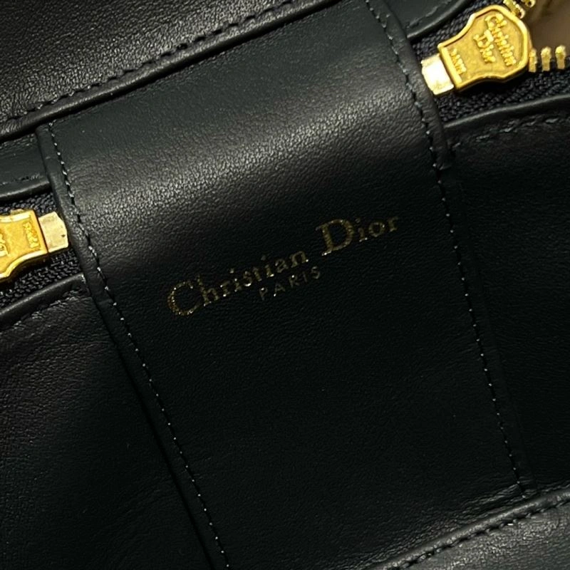 High fidelity Christian Dior Cosmetic Bags