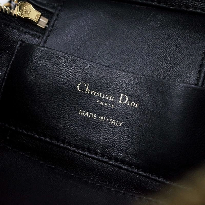 Reasonably priced Christian Dior Cosmetic Bags