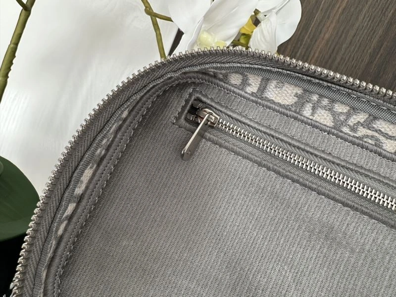Economical Christian Dior Cosmetic Bags