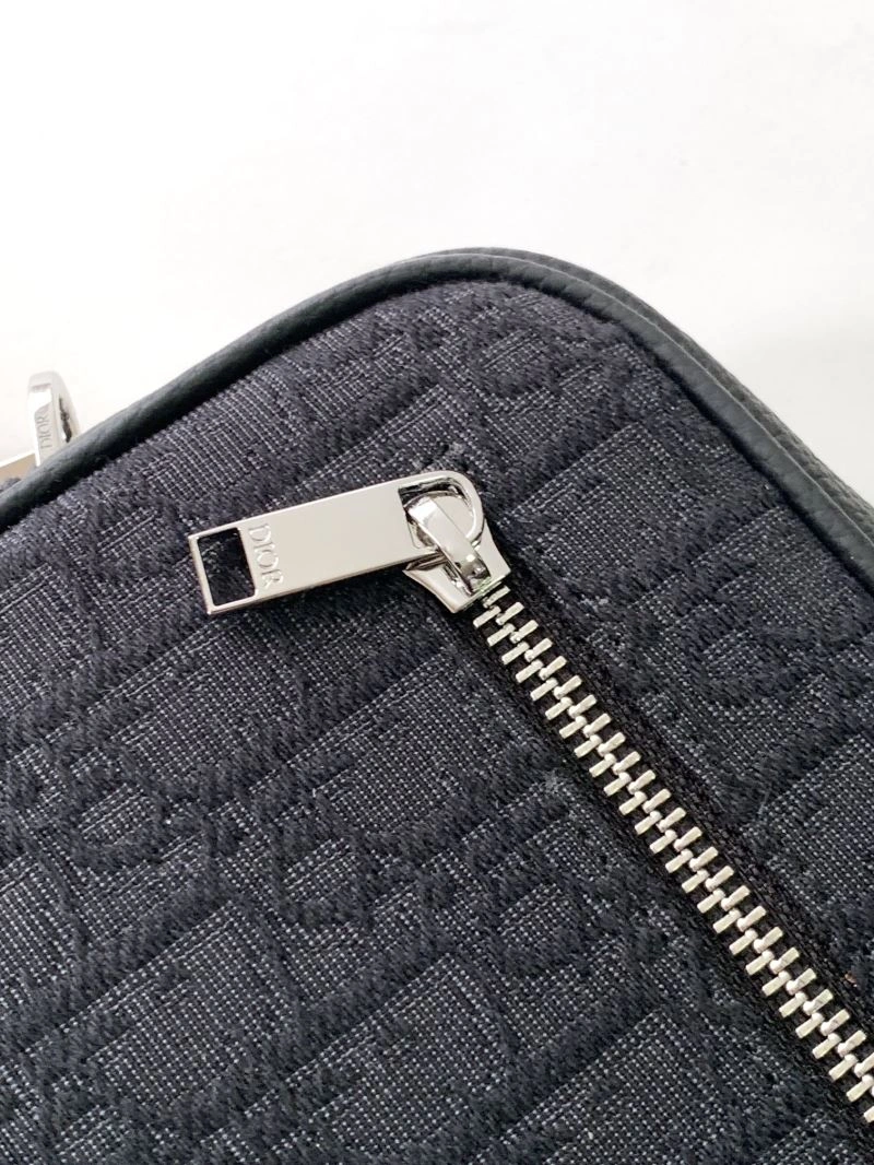 Reasonably priced Christian Dior Cosmetic Bags