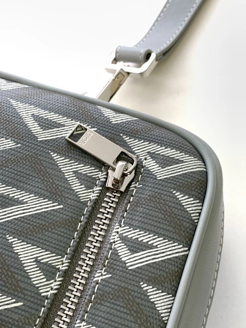 Economical Christian Dior Cosmetic Bags