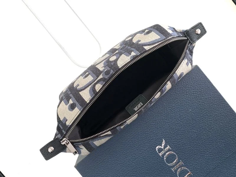 Reasonably priced Christian Dior Cosmetic Bags