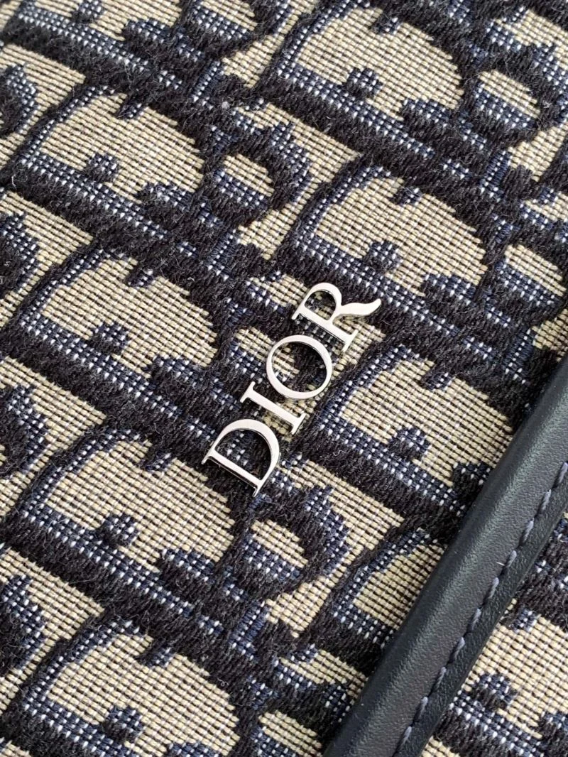 Legit Christian Dior Cosmetic Bags