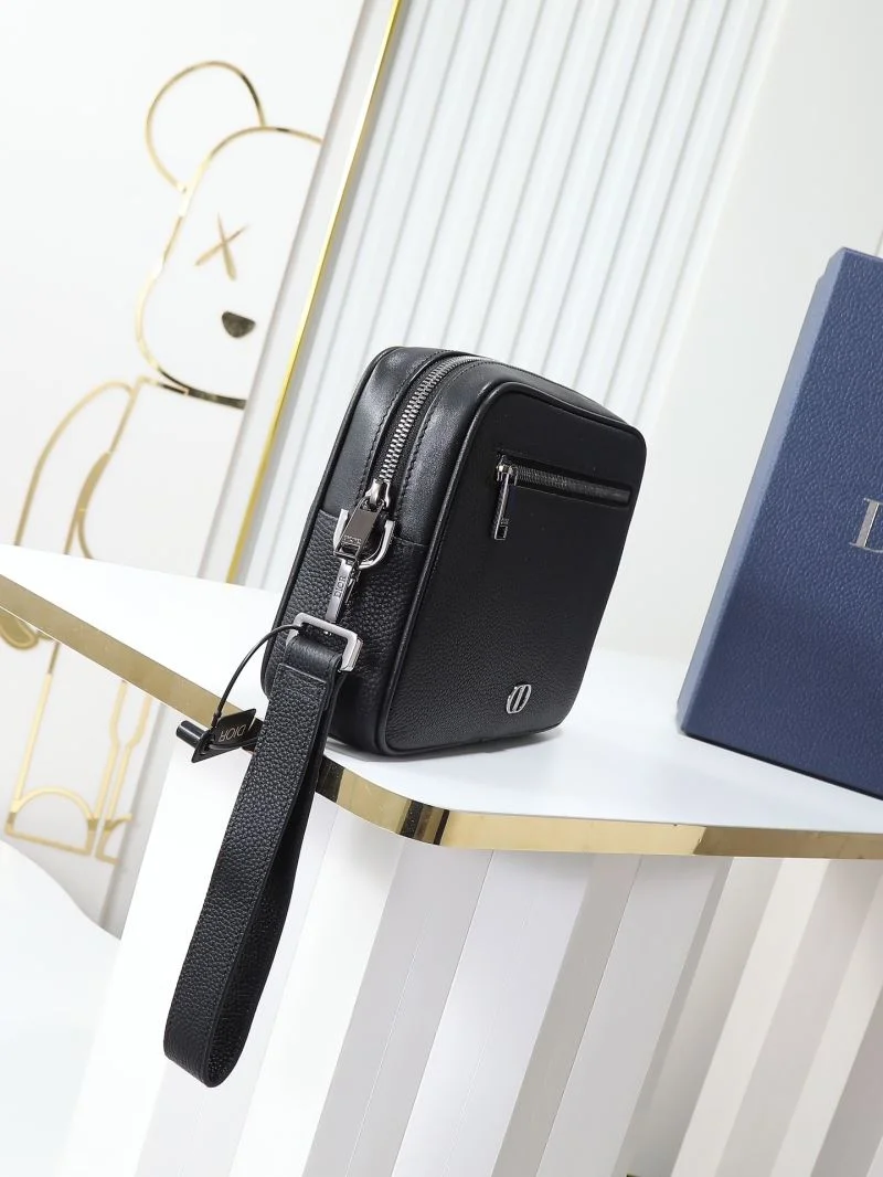 Low-cost Christian Dior Cosmetic Bags